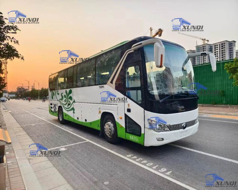 used yutong bus 50 seats 2021 year,zk6119